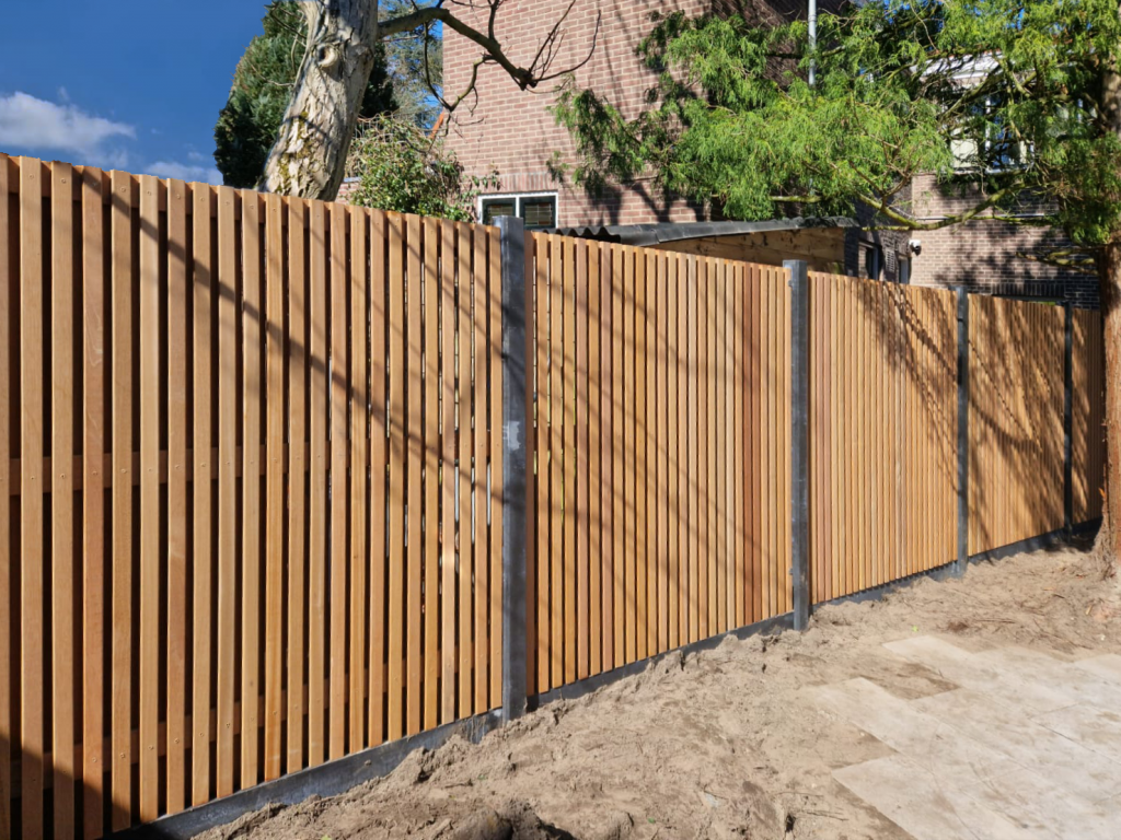 Tuinscherm Bangkirai Rhombus open | 51 planks | Geschaafd | Verticaal ...